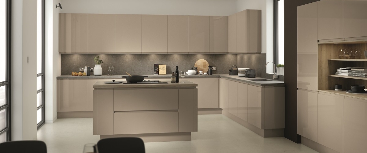 Lucente Gloss - Mastercraft Kitchens
